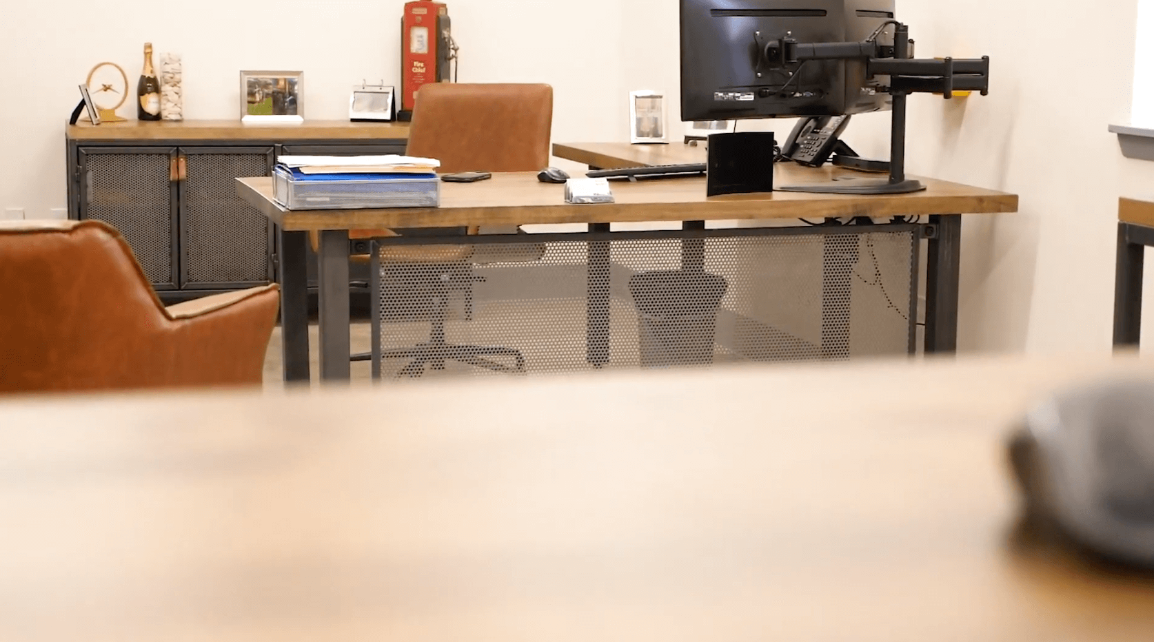 WALTHALL OIL CO. | Iron Age Office